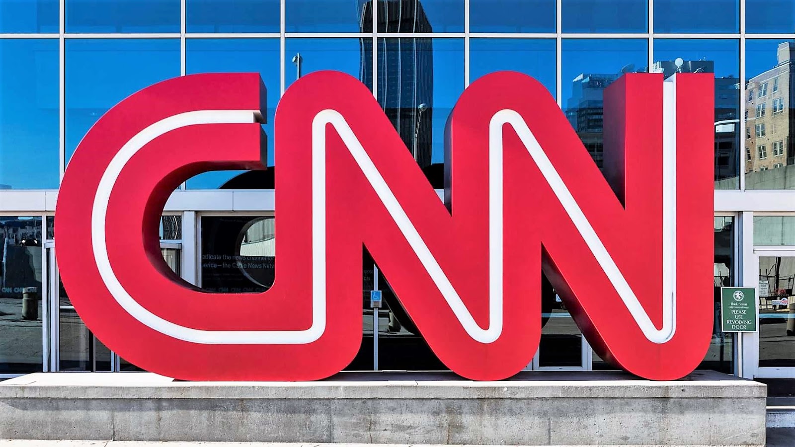 O cão que fuma...: Os comícios da CNN, e de outras