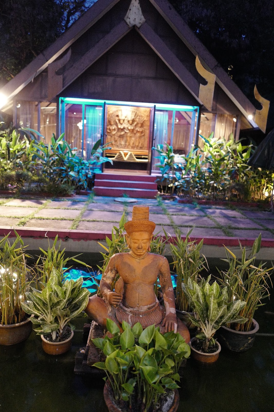 JE TunNel: Modern Meets Thai~ The New RAMA V has Reopened, After 21 Years!