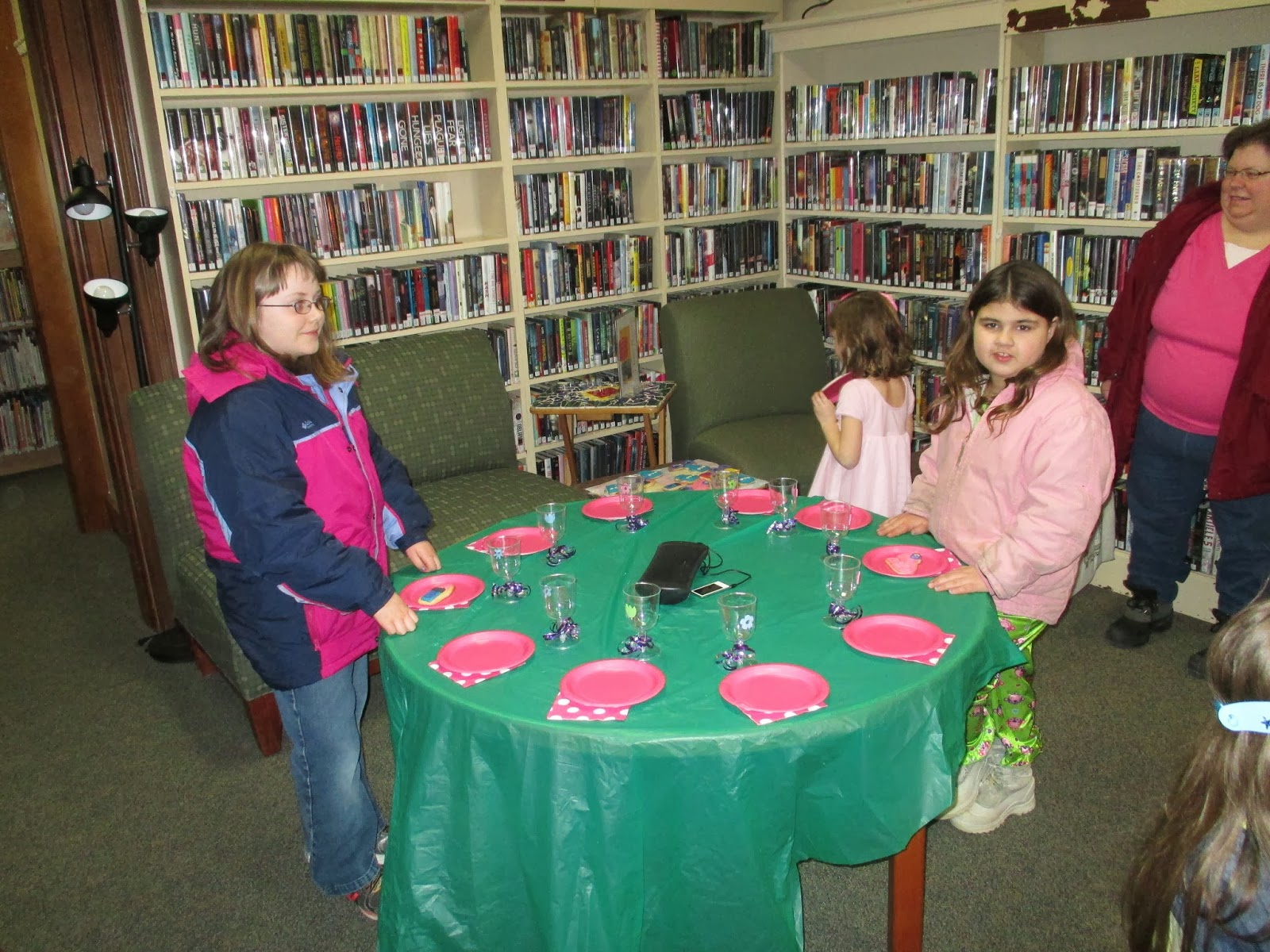 Pixelbeard the Librarian: Ooh La La! It's a Fancy Nancy story time soiree!