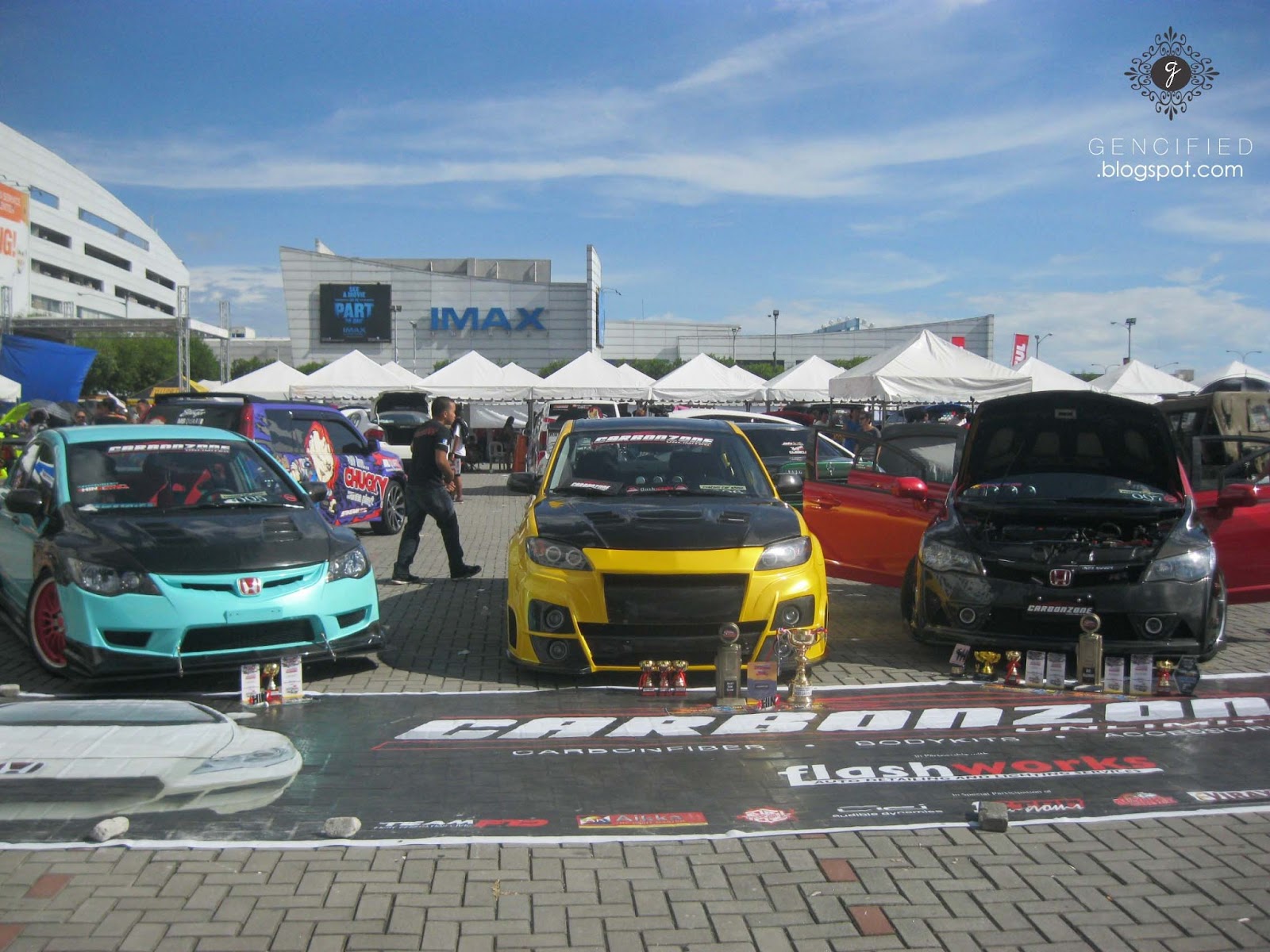 GENCIFIED: Manila Speed Show - The Lotus F1 Team Philippine Road Show