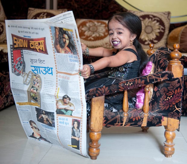 Jyoti Amge Biography, Age, DOB Height, Family, Net Worth and Lifestyle ...
