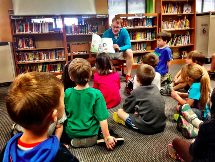 The Library Voice: More Than 25 Ideas for a New Year of Readers' Advisory!