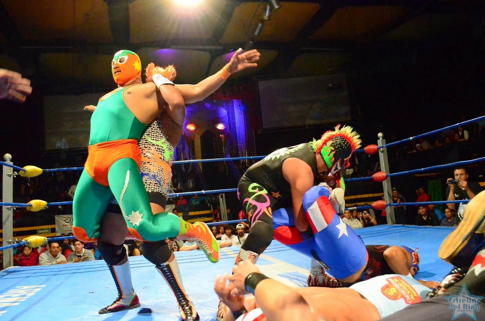 ESTRELLAS DEL RING.: A la mala, la Alianza Universal de Lucha Libre ...