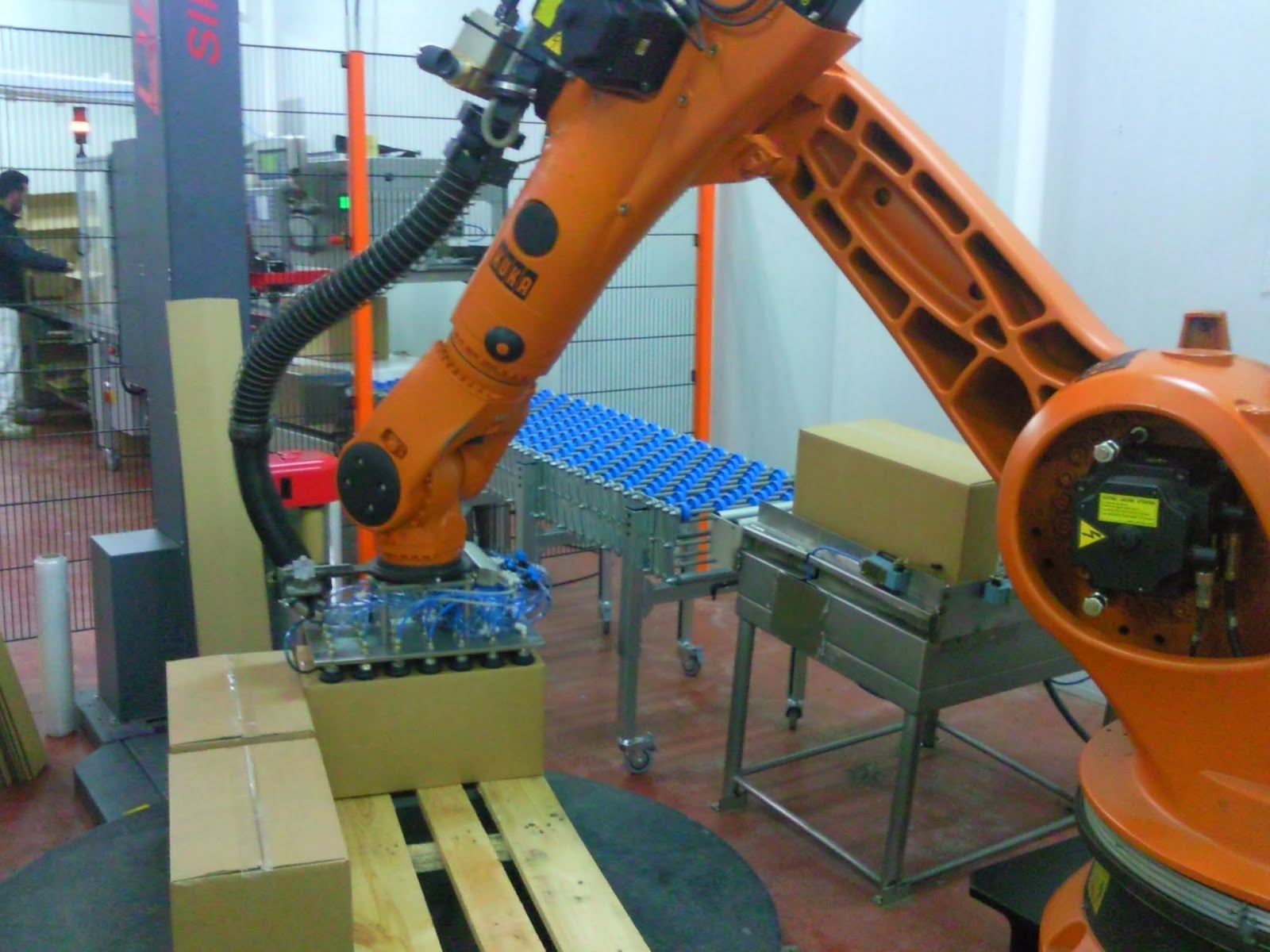 Robots KUKA de segunda mano y su puesta en marcha