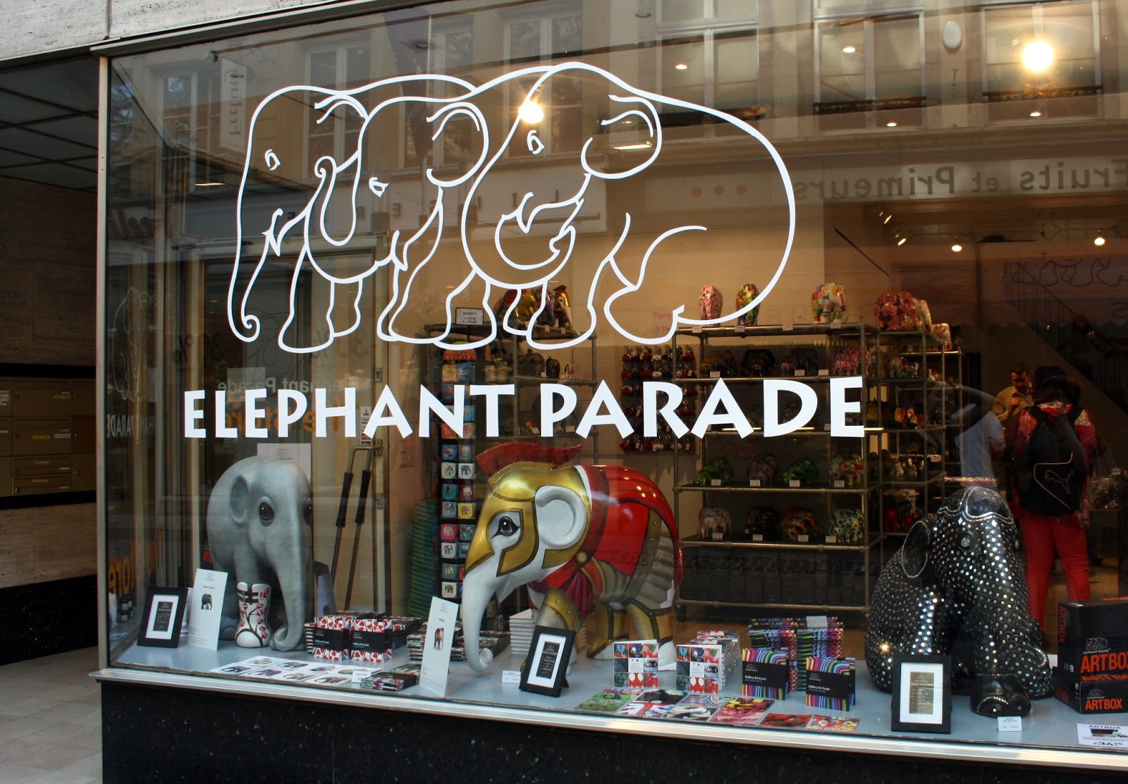 Becoming a Londoner: Elephant Parade