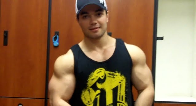 WORKOUT INSPIRATION .NET: Fahim: How I Build My Huge Arms