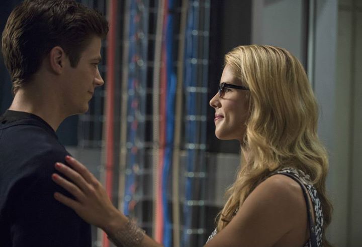 The Flash Barry Allen Felicity Smoak ~ The Flash