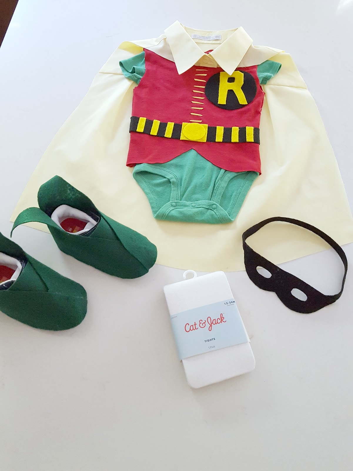 Duo Ventures: Easy DIY "Robin" Toddler Halloween Costume