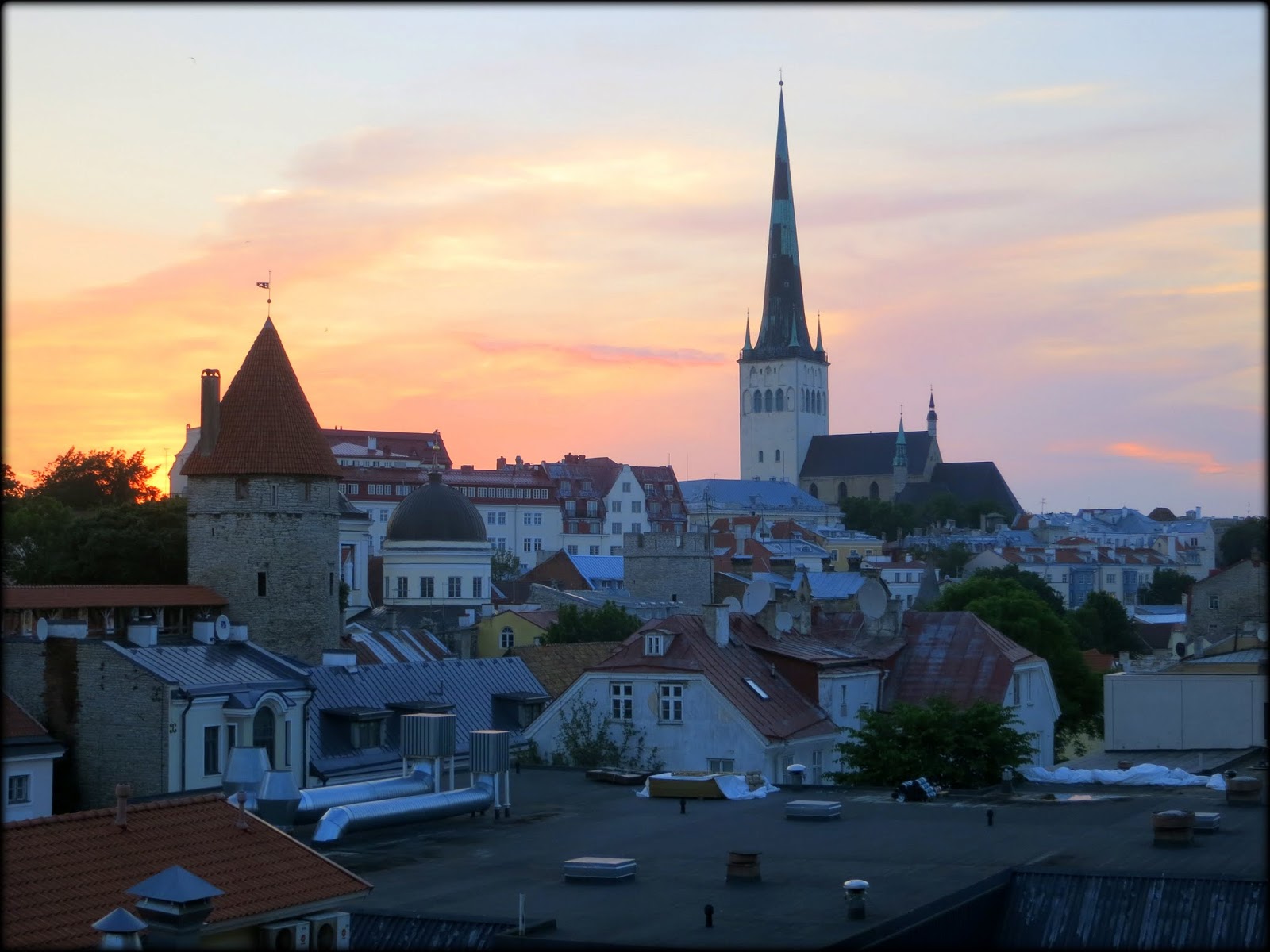 ANNINA IN TALLINNA: Valged ööd
