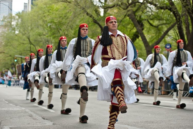 ΑΣΤΕΡΑΚΙ.....: Η ΚΟΥΛΤΟΥΡΑ ΤΟΥ ΜΗΔΕΝΙΣΜΟΥ,ΔΕΝ ΜΠΟΡΟΥΣΕ ΠΑΡΑ ΝΑ ...