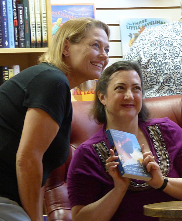 Kittling: Books: Susan Elia MacNeal at The Poisoned Pen!