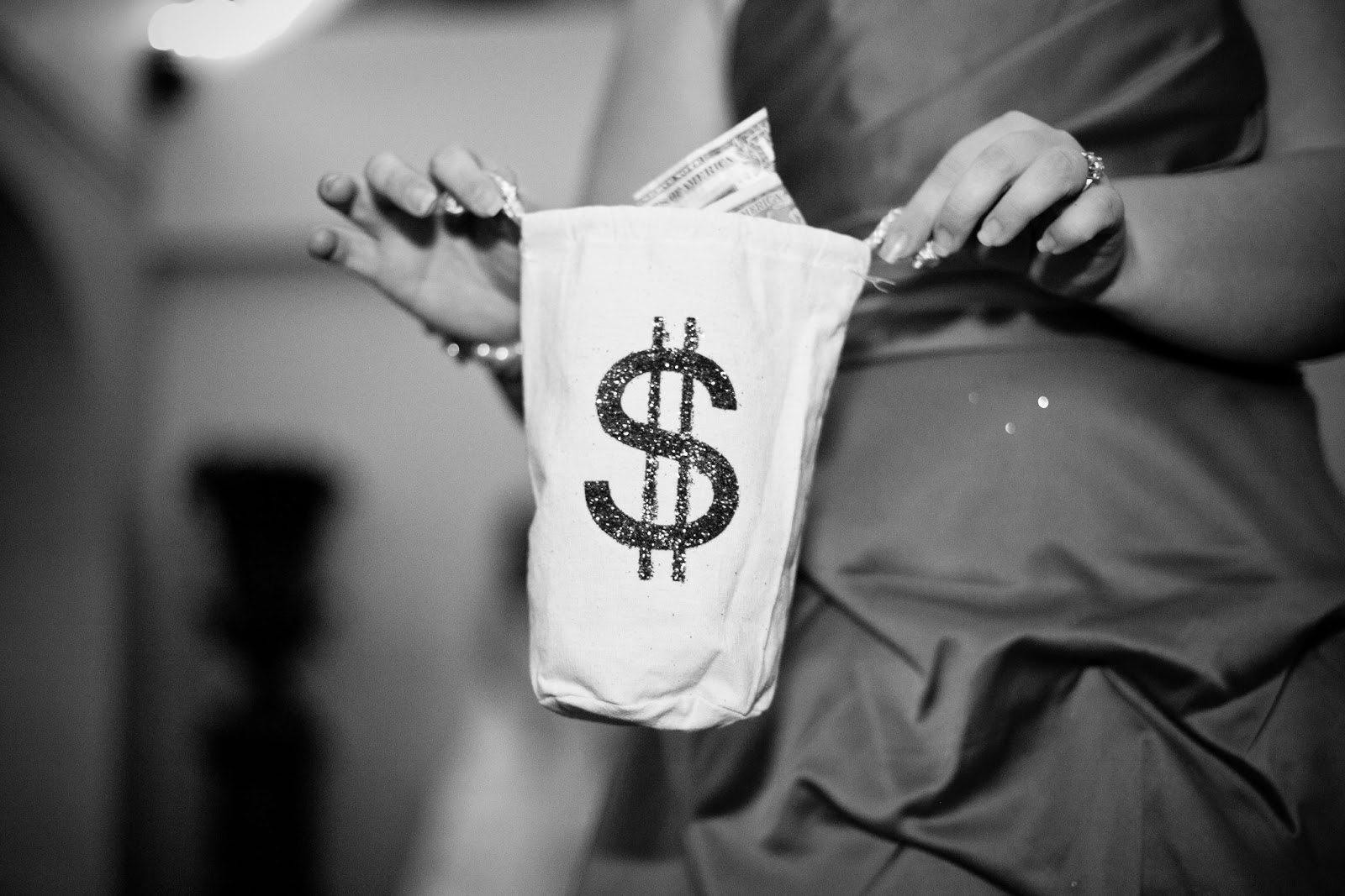 The Busy Broad: DIY Dollar Dance Bag