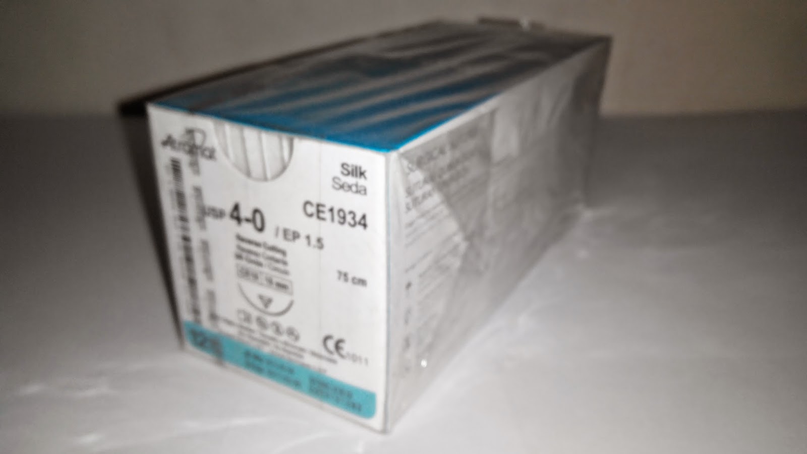 Benang Bedah: Benag Bedah Silk