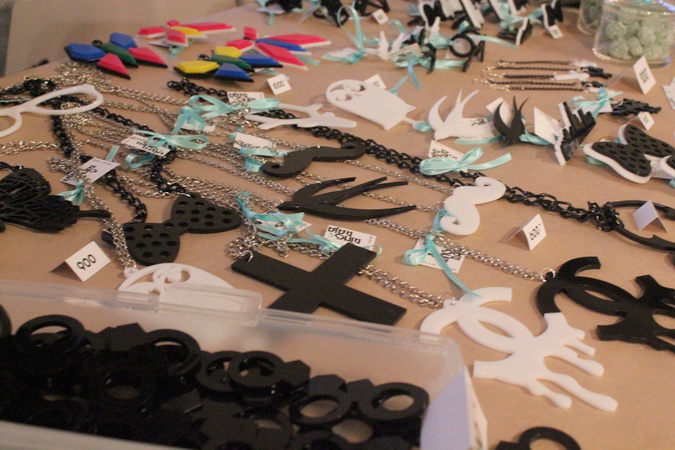 frashion: RINGeRAJA on Fashion to go_ November / RINGeRAJA na ...