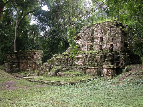 The Plumed Conch: Yaxchilan as Zarahemla