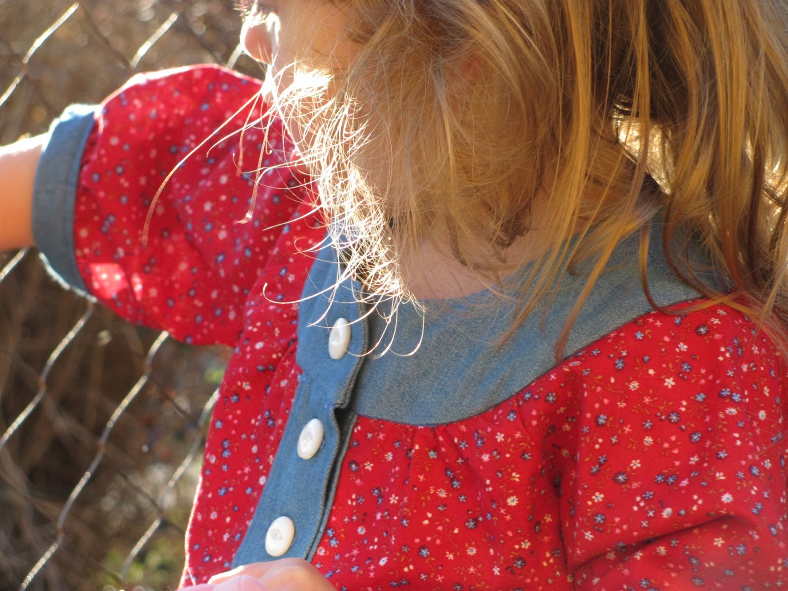 sewVery: Free Beautiful Flower Top Pattern & Tutorial