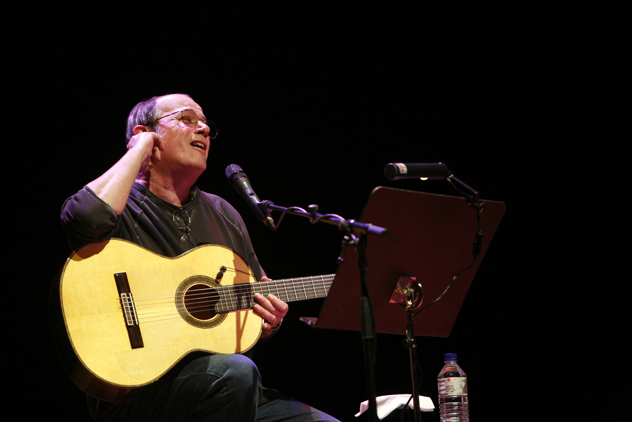 SEAN FELICES!!!: Discografía - Silvio Rodriguez