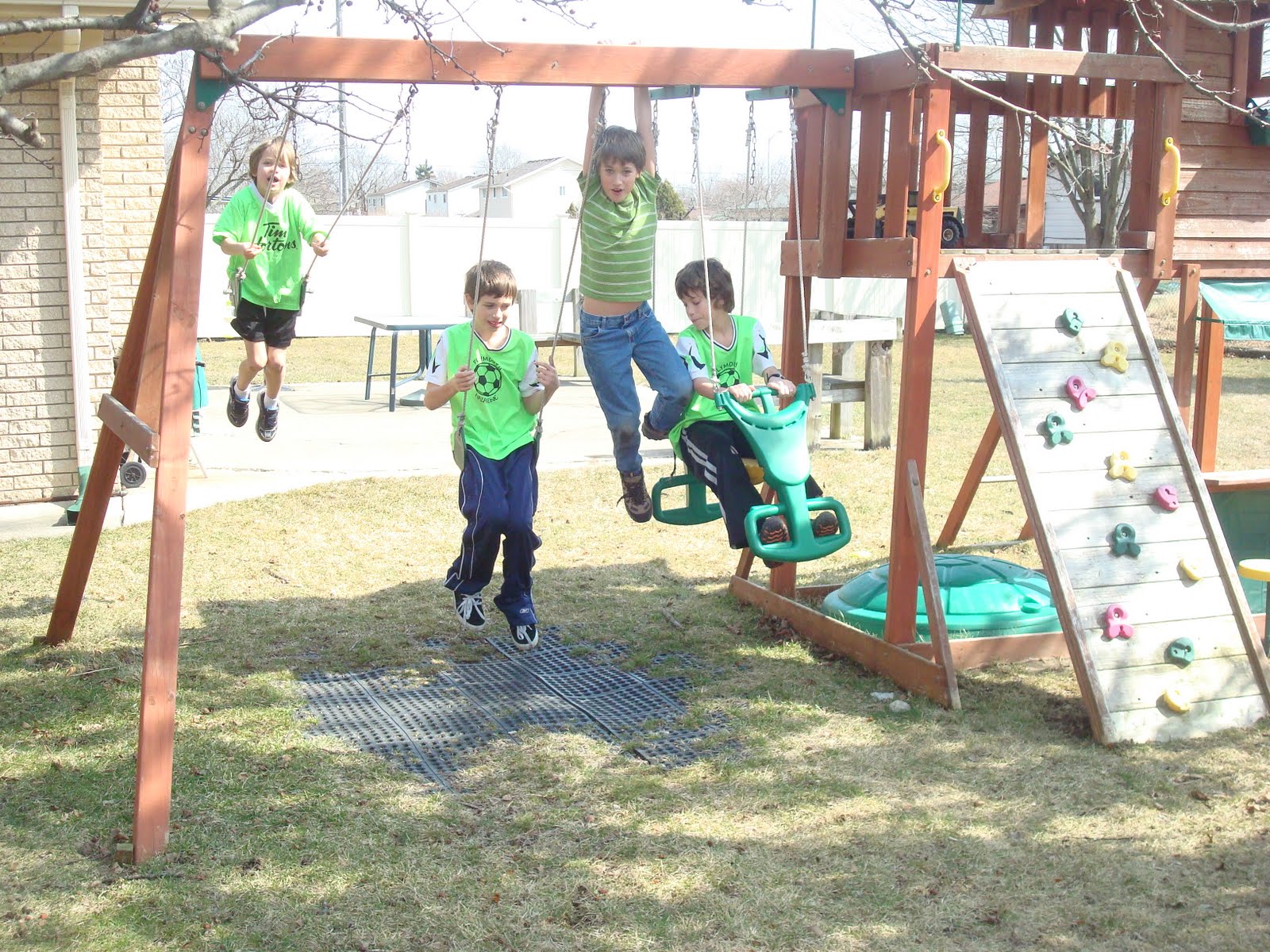 Journeying with Joy: Outside Recess!!!!