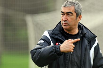 Altı Pastan Taca: Samet Aybaba'nın Gençleri