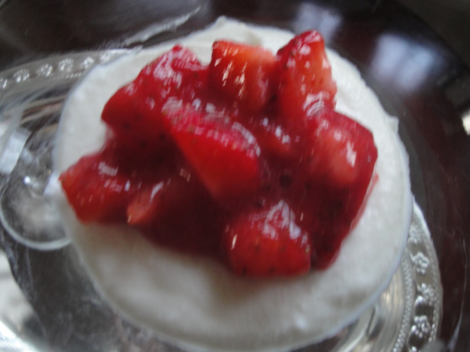 Step 1: Stand facing the stove.: FROMAGE FRAIS WITH STRAWBERRIES