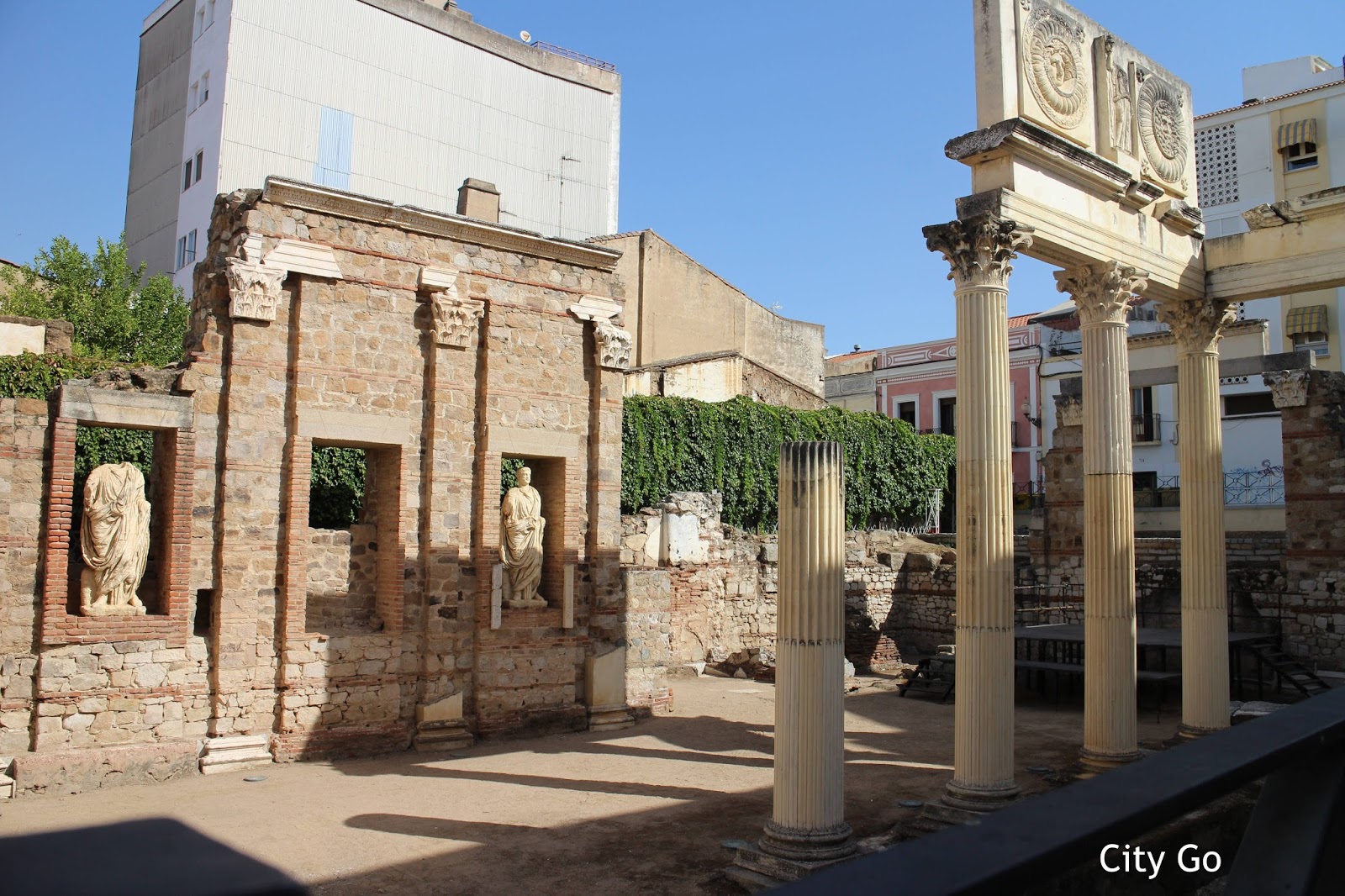 The Municipal Forum, Merida
