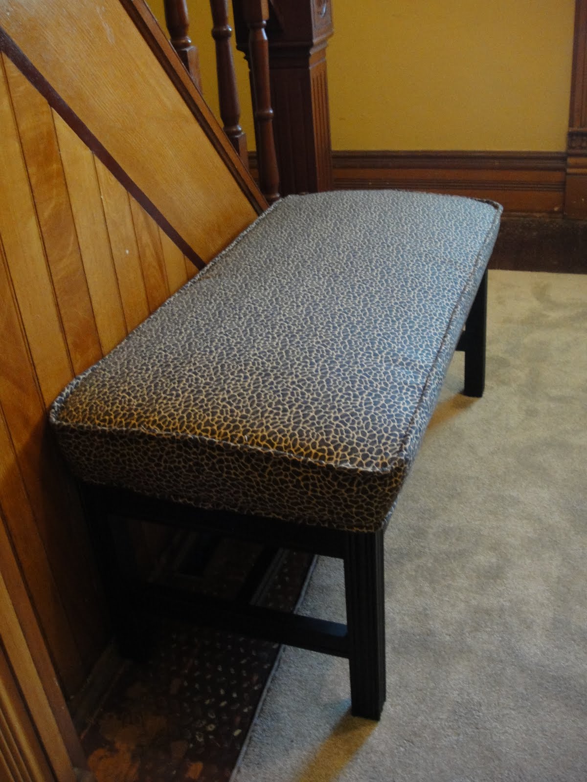 1893 Victorian Farmhouse: Upholstering A Bench - Photo Tutorial