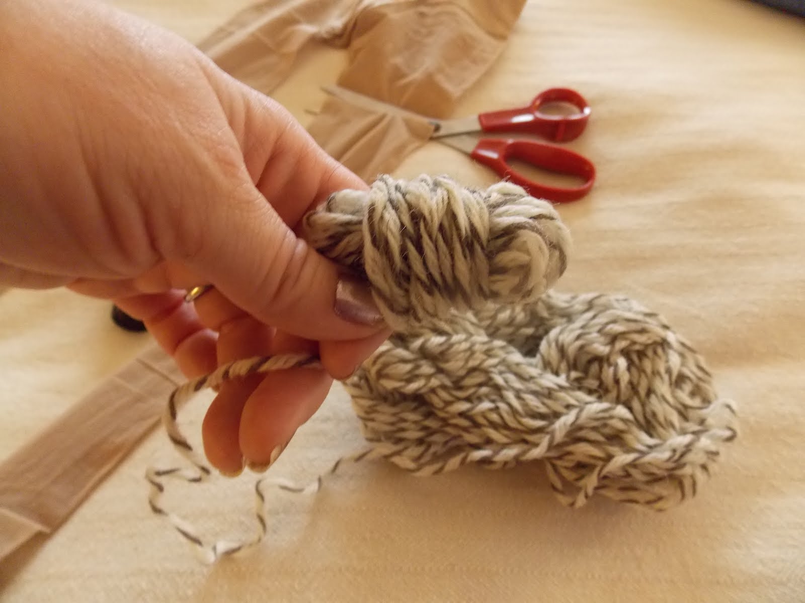 Keep Calm and KERRI On: DIY WOOL DRYER BALLS