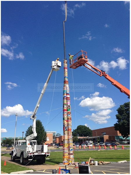 Unik ! Menara LEGO Tertinggi di Dunia Dihasilkan Dari 500,000 Bata Lego ...