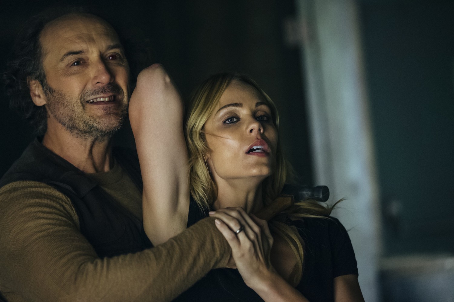 Laura Vandervoort: Bitten Season 3: Episode 6 "Rule of Anger ...