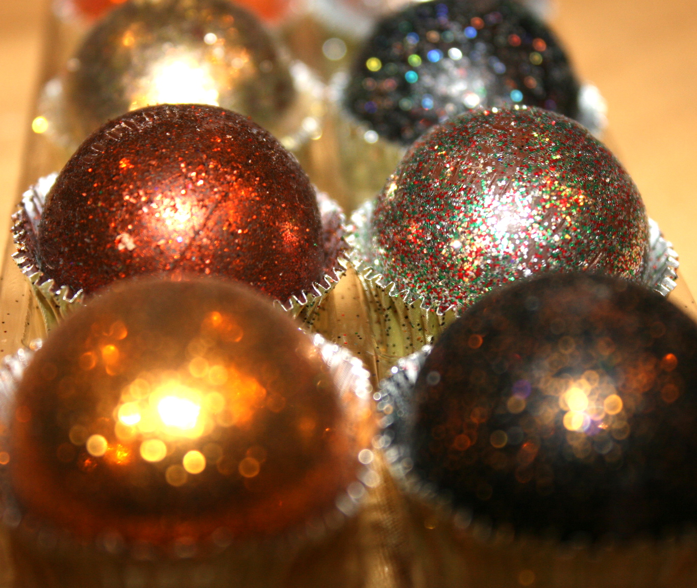 Chickelala that's me!: Wedding Candy - Bon Bons by BeDazzle