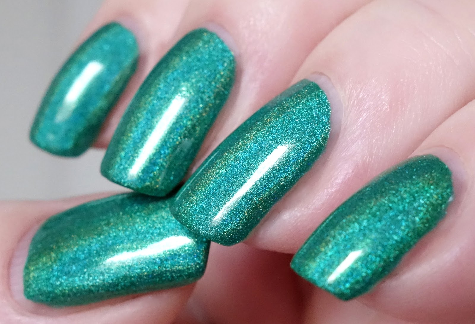 Lacquer Slacker Liz: Dreamland Claddagh (2017)
