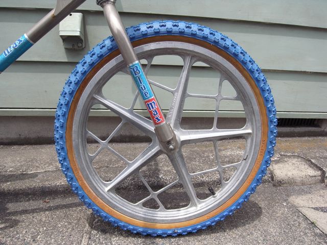 SCREAMIN' WEEKLY: 1982 BMX PRODUCTS INC BLUE MAX 『 PARTS OUT