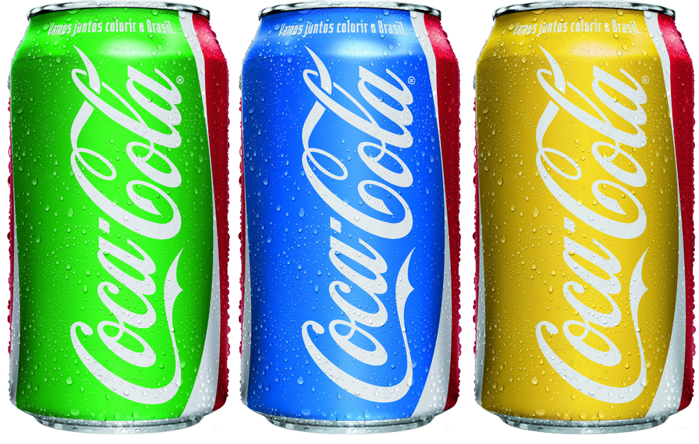 BlogdoRefri ... É líquido e certo: Coca-Cola se pinta nas cores do Brasil