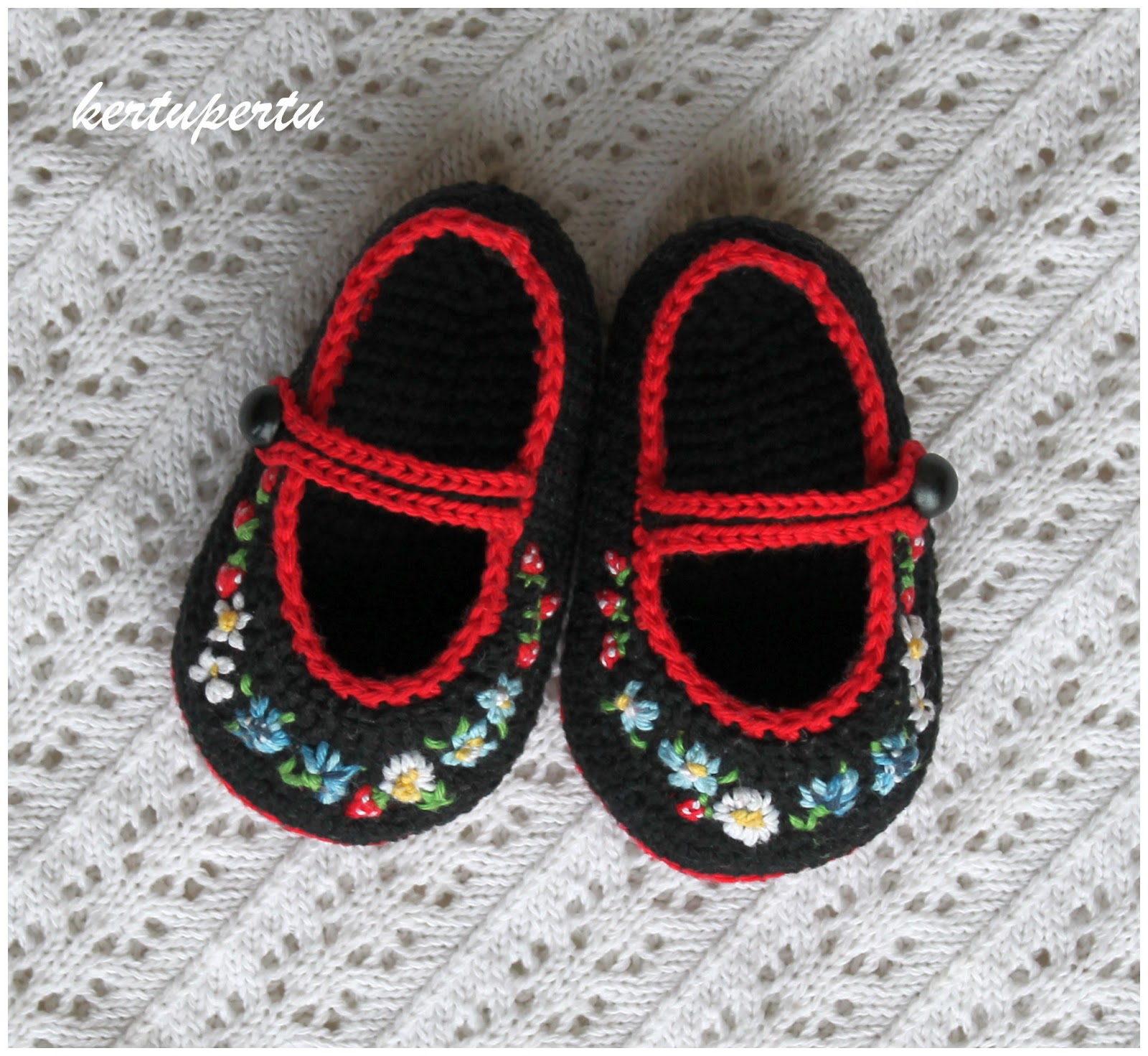 kertupertu heARTmade: Muhu tikandist inspireeritud heegeldatud papud ...