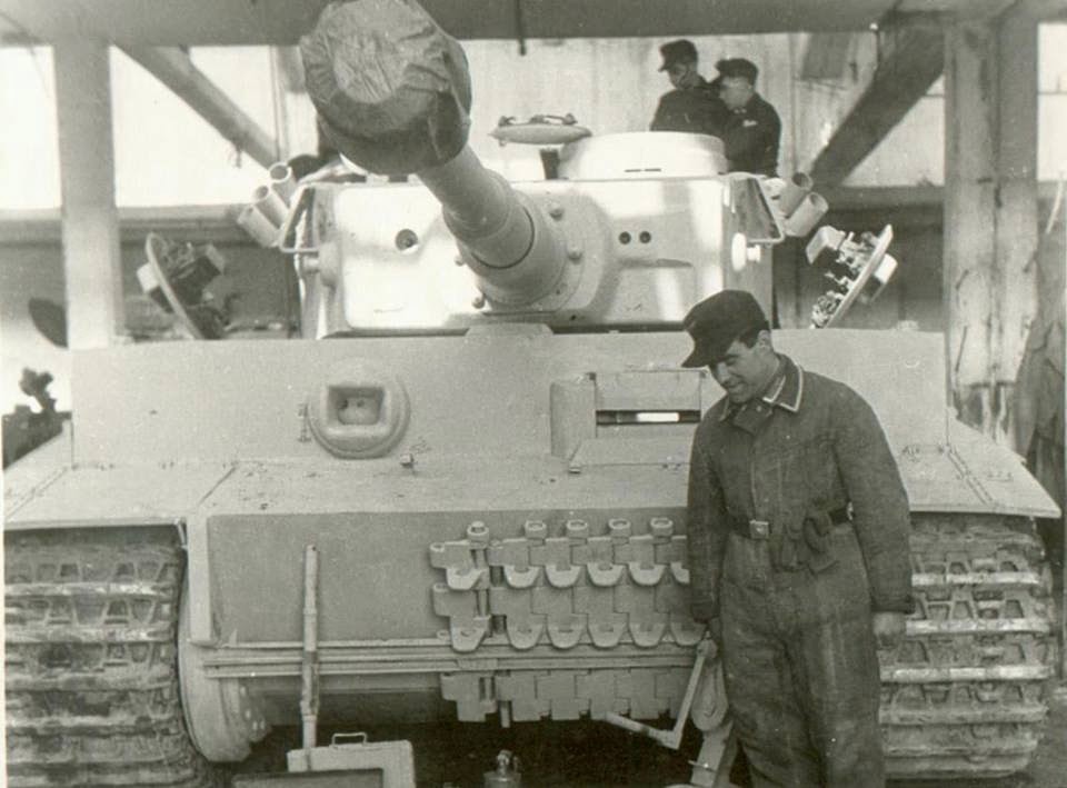 NAZI JERMAN: Foto schwere Panzer-Abteilung 505 (s.Pz.Abt.505)