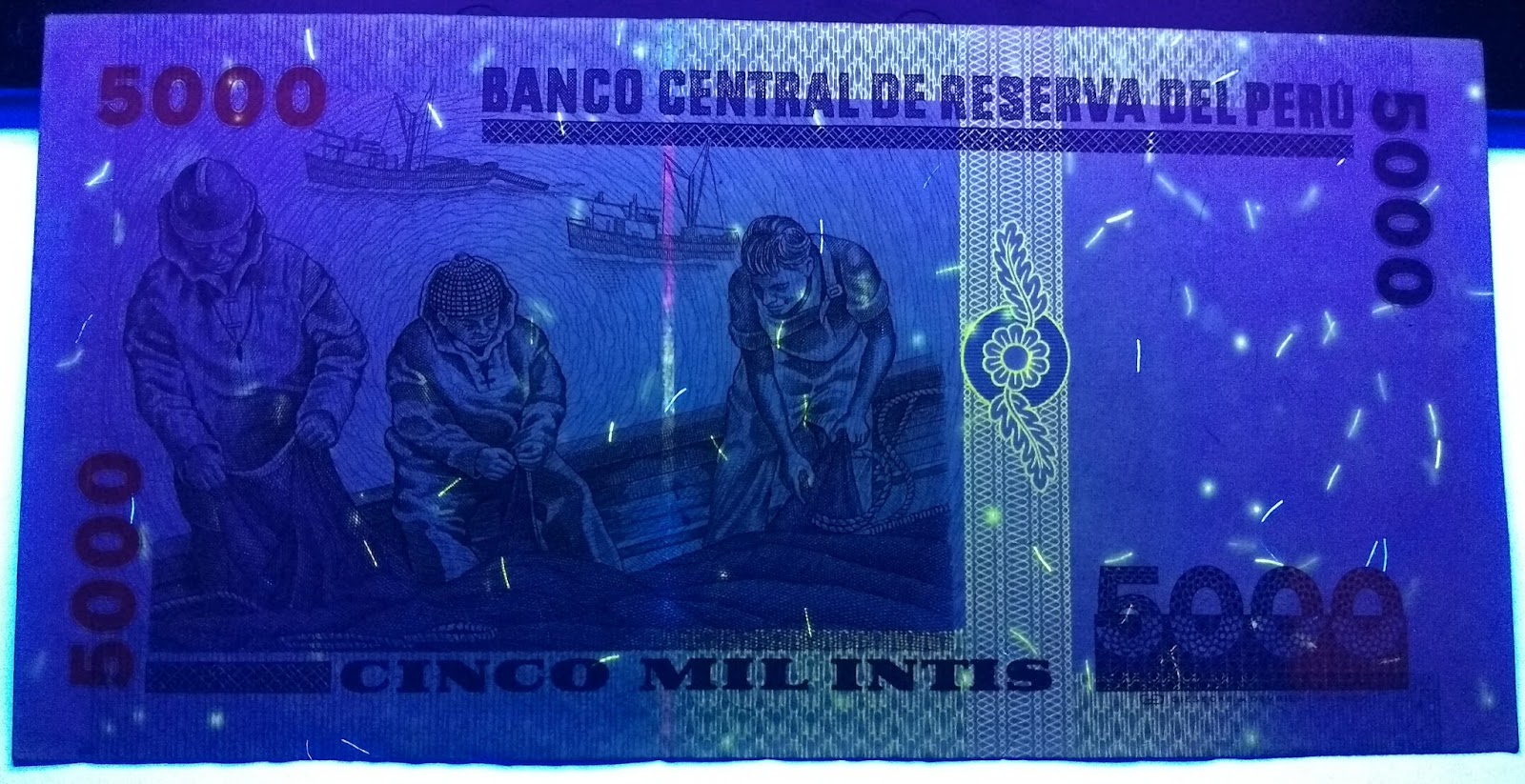 Coleccion de billetes y monedas (numismatica): 5000 intis Perú 1988 / ...