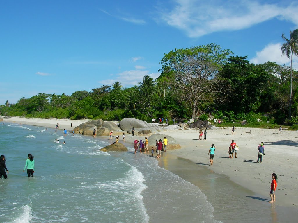 Penyusuk Beach The Most Beautiful Places To Vacation In Bangka Belitung ...