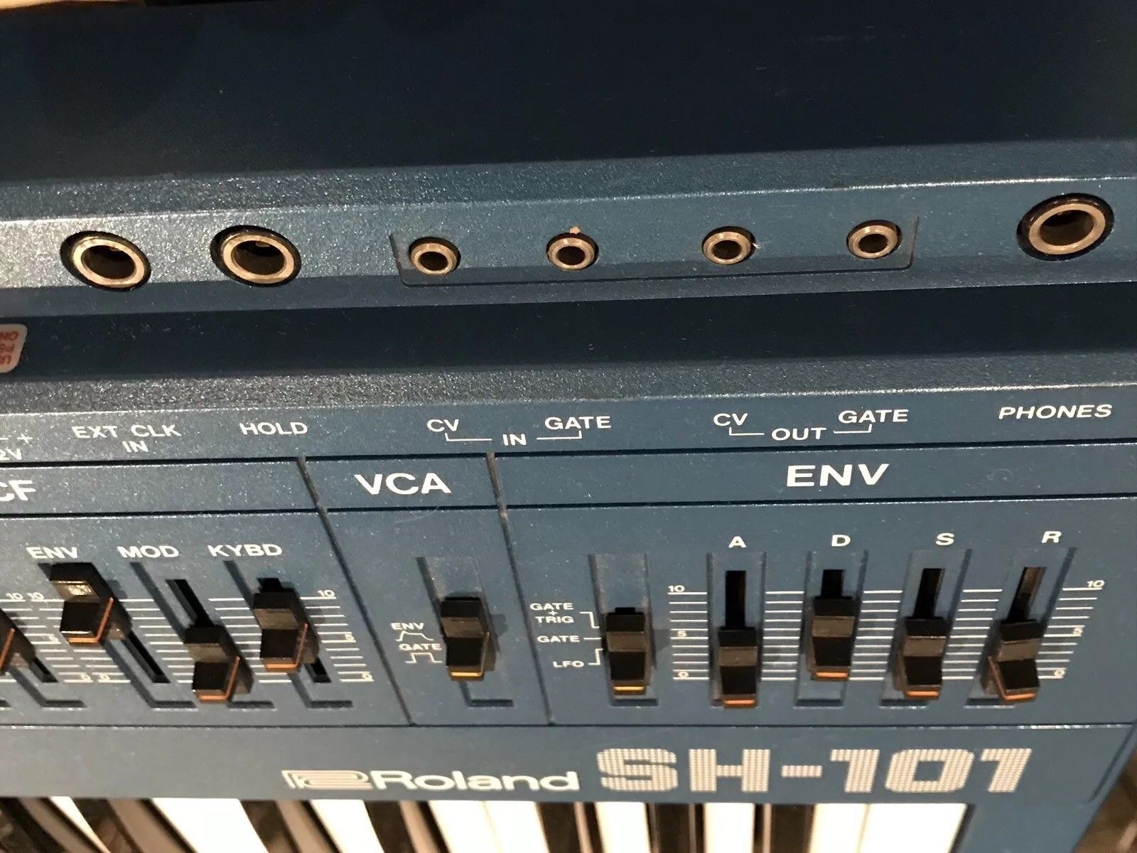 MATRIXSYNTH: Blue Roland SH-101