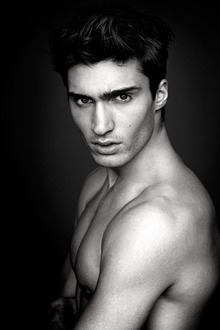 TE DORE: MALE MODELS / MARIO LONCARSKI BY MARCEL GONZALEZ-ORTIZ