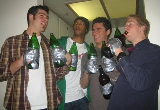 25 Below: Edward 40 Hands