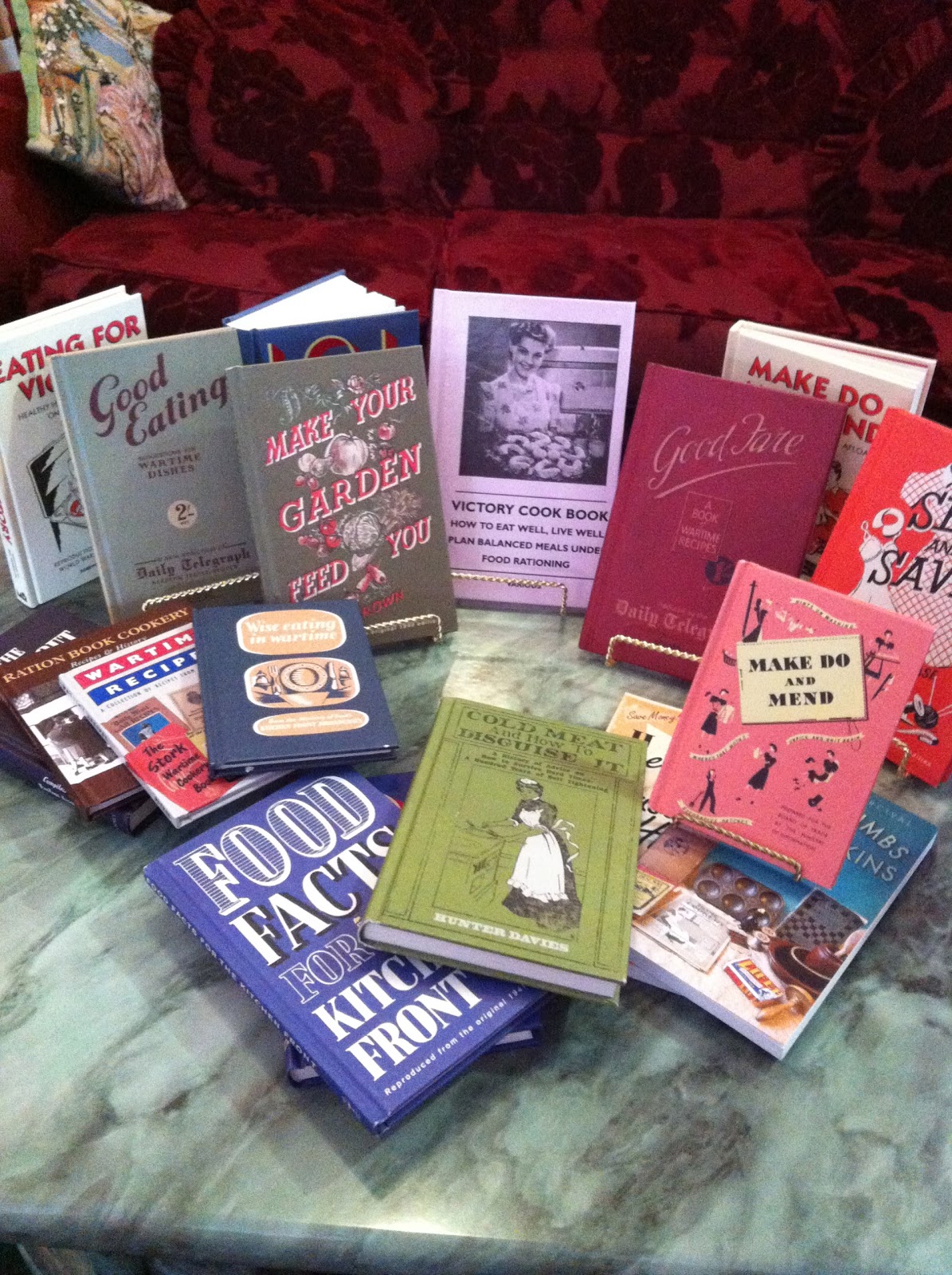 Lovely Living : Vintage Homemaking Books Lovely Living : Vintage Homemaking Books
