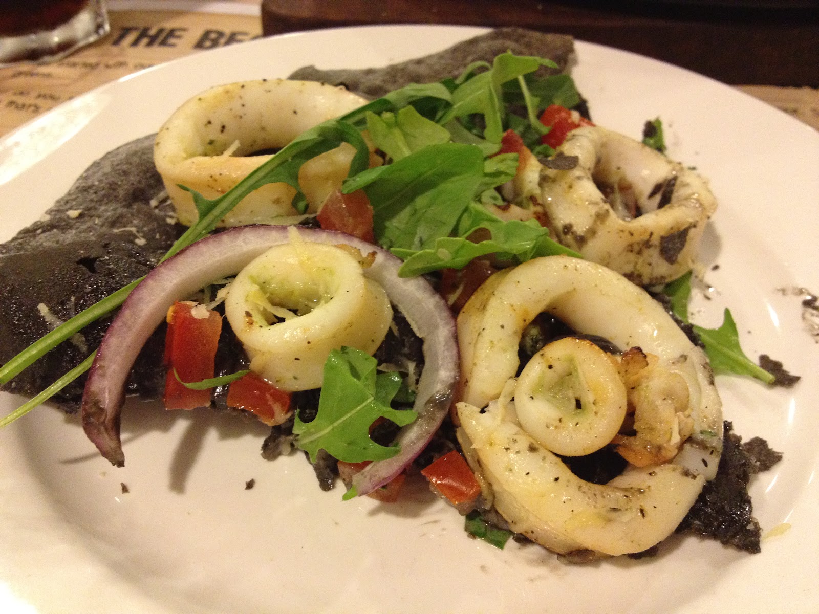 RiverlandQueenie: Squid Ink Pizza @ Skinny Pizza Wheelock Orchard