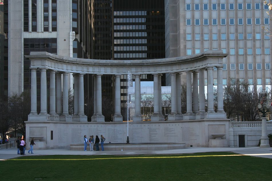 Public Art in Chicago: Millennium Park [Wrigley Square and Millennium ...