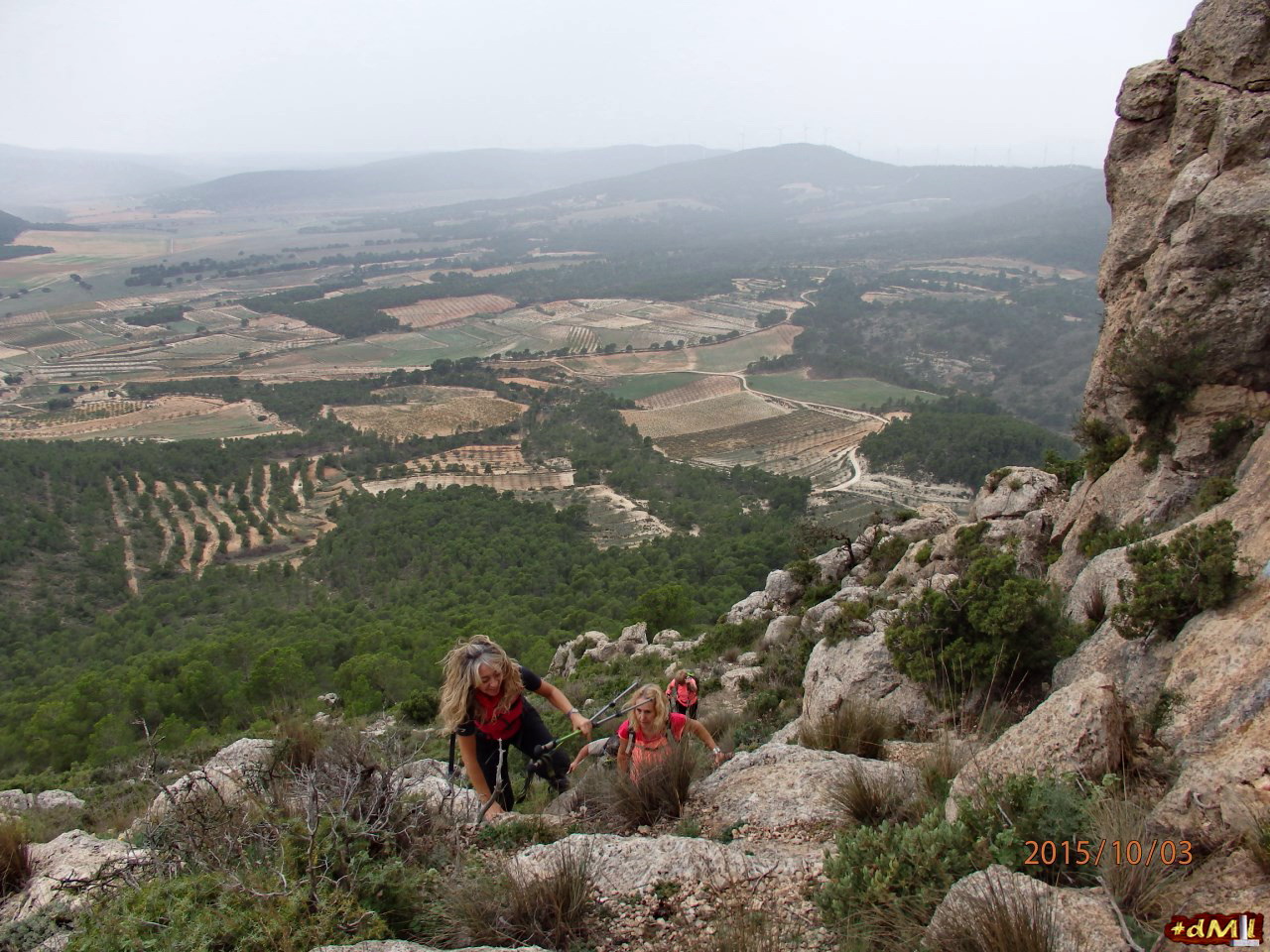 2015 - 10 Vertice geodésico La Silla y el Caporutxo / A+ 895 m / 15,39 ...