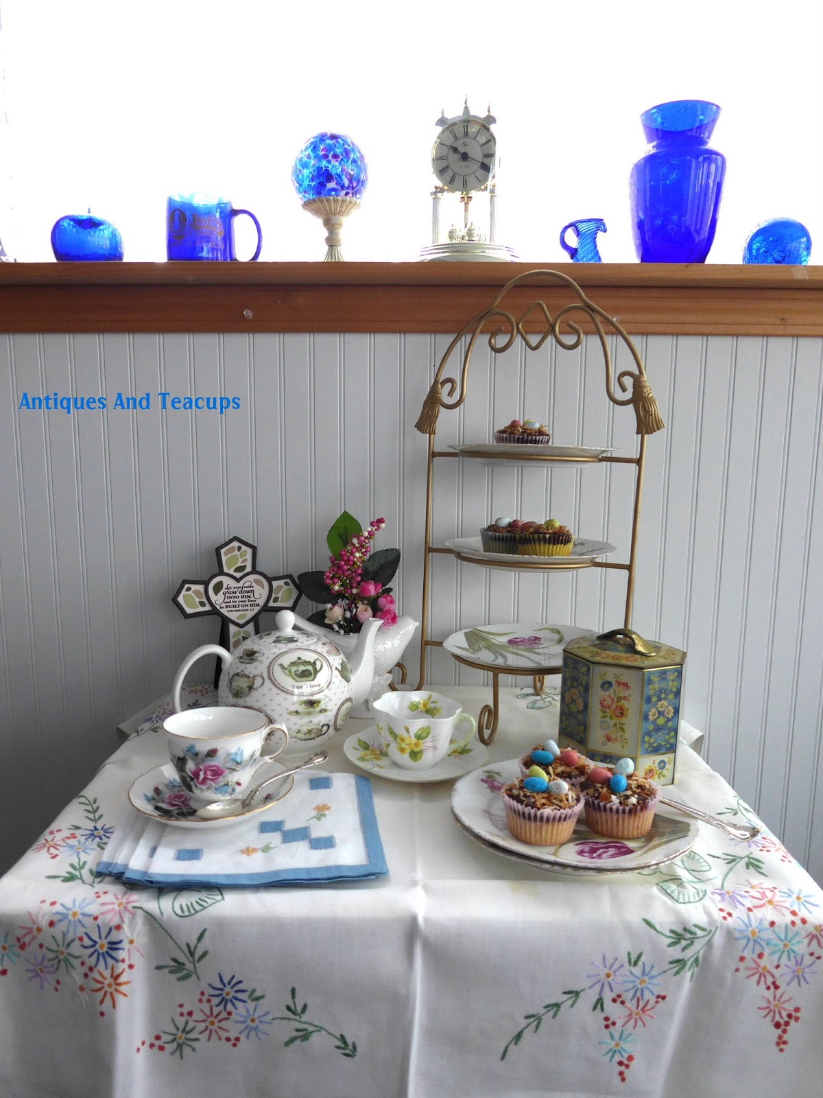 Antiques And Teacups: April 2017