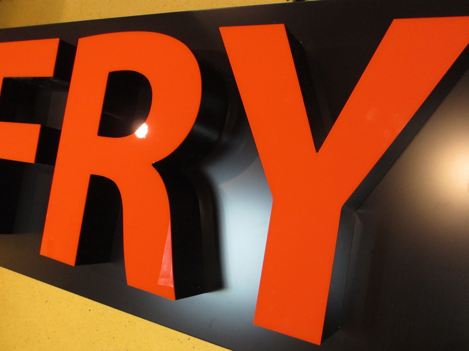 Spectron LED : Masterclass - LED Backlit Built-Up Letters