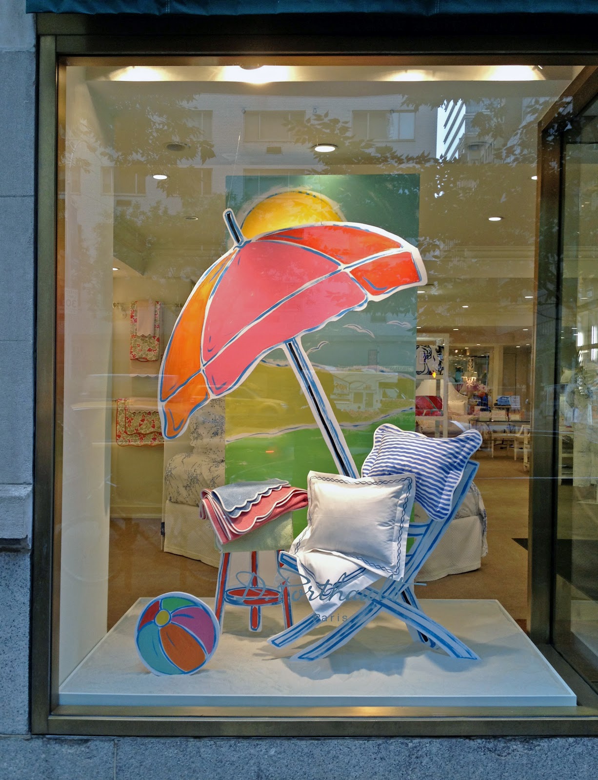 Geoff Howell Studio Inc.: Life's a Beach!