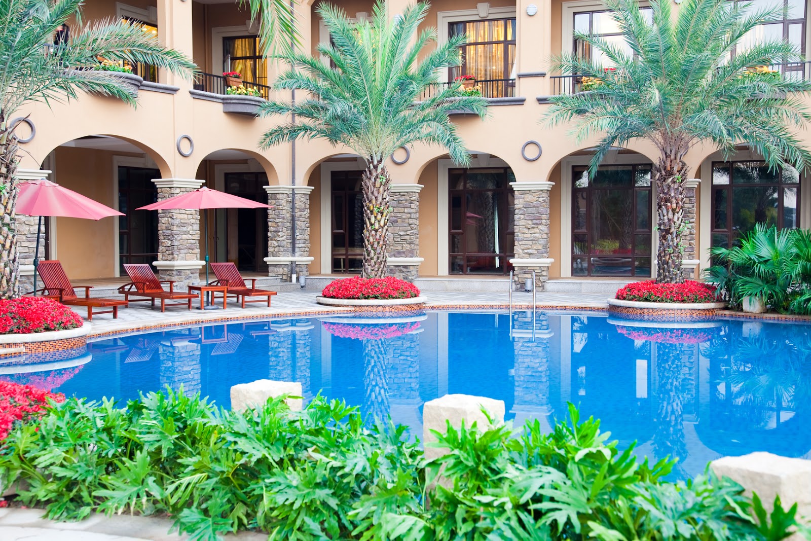 Unique Wallpaper: 14 fotos de piscinas o albercas para inspirar tus ...