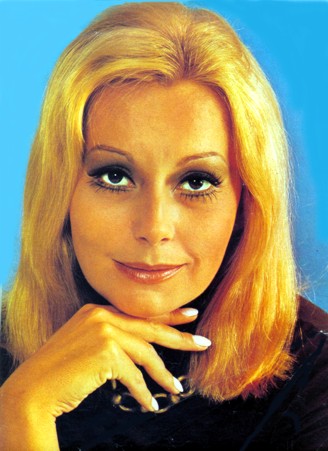 Astros em Revista: Eternas Divas