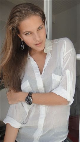 Stars Model Management: Janini: Digital Updates